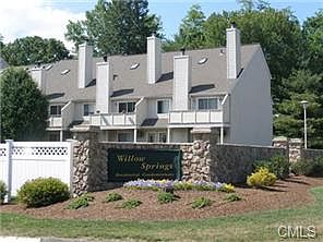 210 Willow Spgs New Milford Ct 06776 Zillow