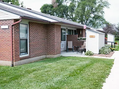 118 S Old Mill Rd Englewood OH | Zillow