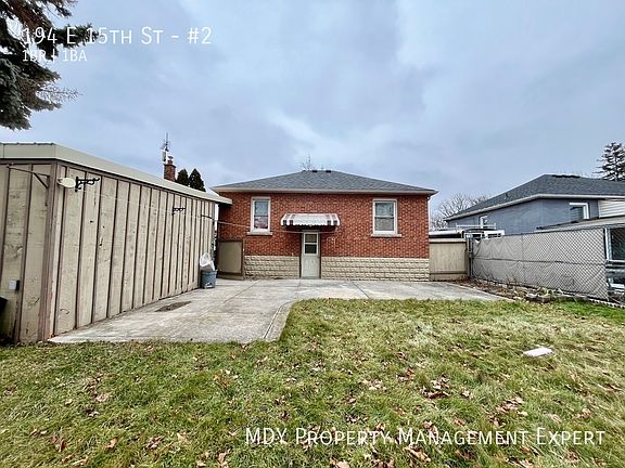 194 E 15th St #2, Hamilton, ON L9A 4G2 | Zillow