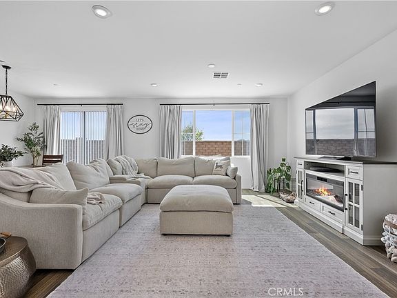 1733 Old Wagon Dr, Hemet, CA 92545 | Zillow