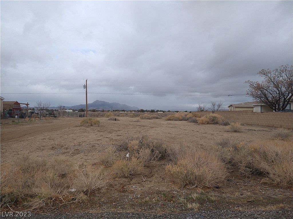 2790 Rio Rico Dr #4, Pahrump, NV 89048 | Zillow