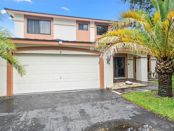 2481 N Riverdale Dr N, Hollywood, FL 33025 | Zillow