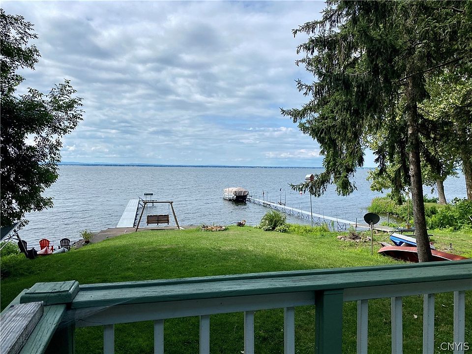 16 Ackerman Rd, Bernhards Bay, NY 13028 | Zillow