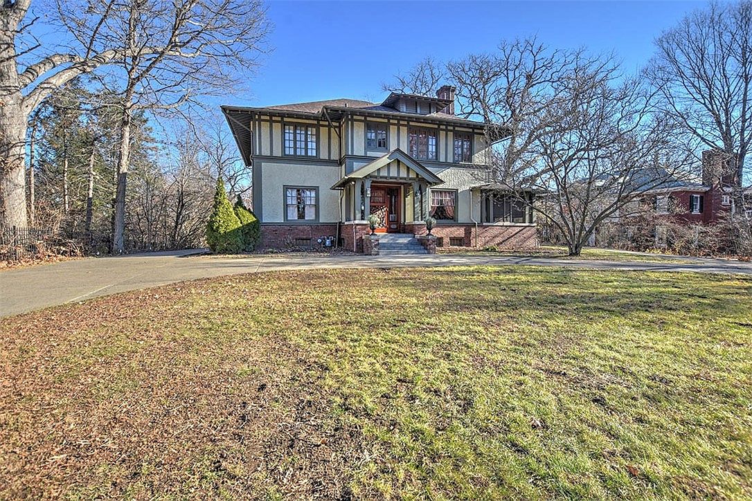 580 Powers Ln, Decatur, IL 62522 | MLS #6230516 | Zillow