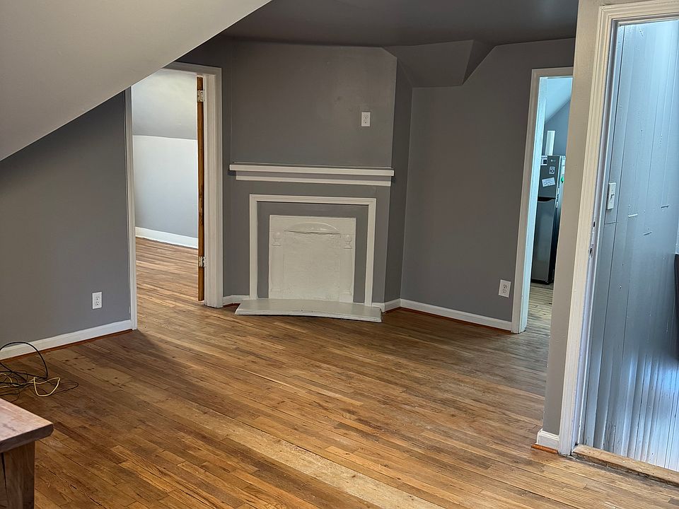 1202 1/2 Gladden St #1/2, Columbia, SC 29205 | Zillow