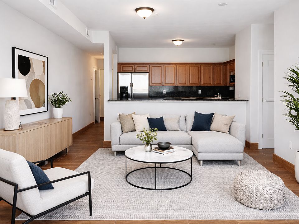 646 Market St #13, Newark, NJ 07105 | Zillow