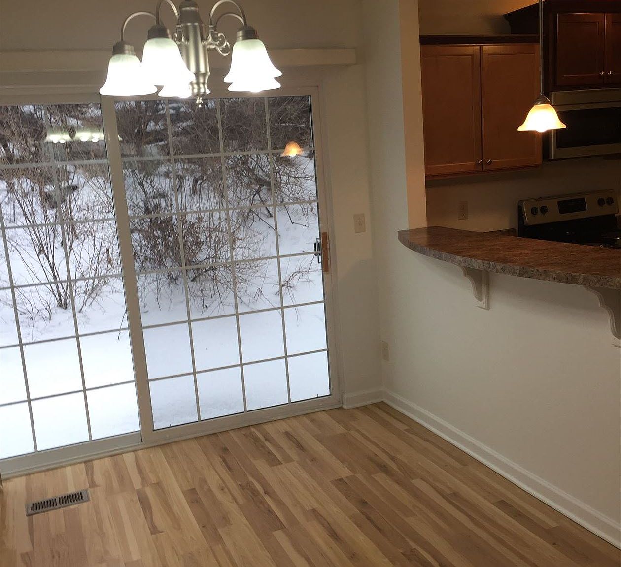 1129 Ridge Creek Cir, Waukesha, WI 53186 | Zillow