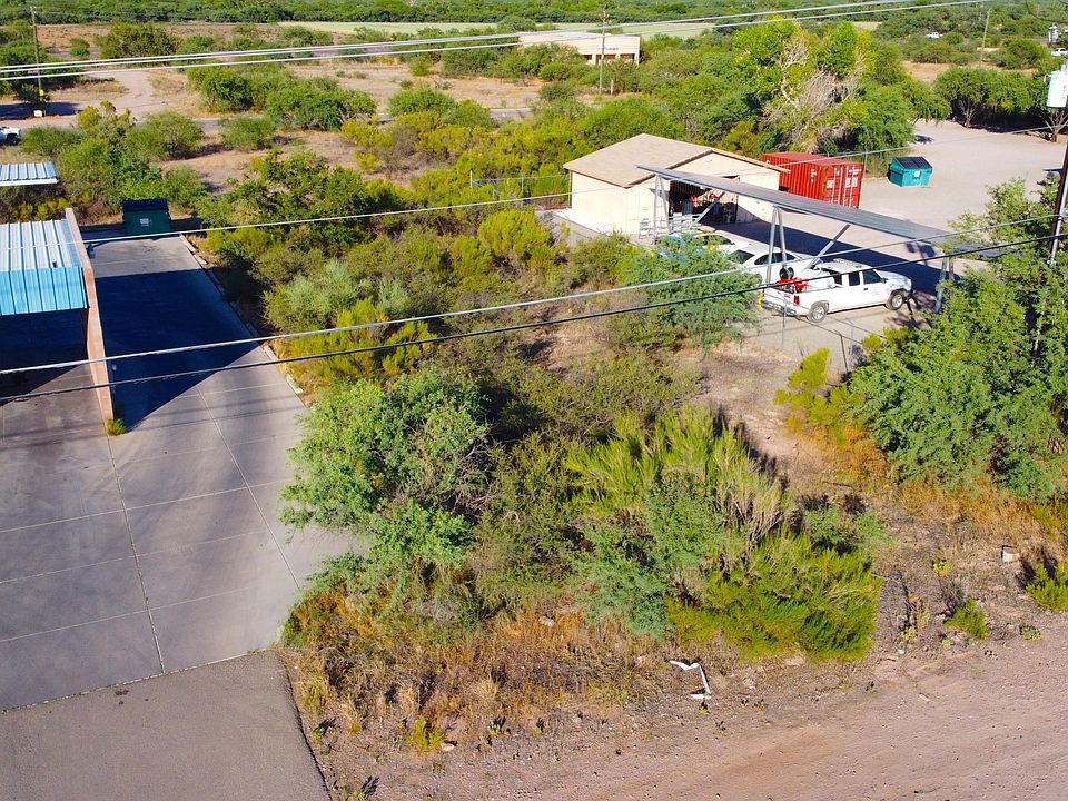 1231 W Frontage Rd UNIT 40, Rio Rico, AZ 85648 | Zillow