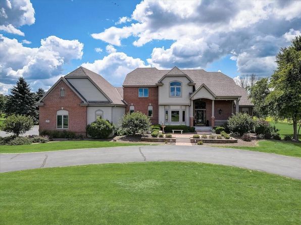 Summit WI Real Estate - Summit WI Homes For Sale | Zillow