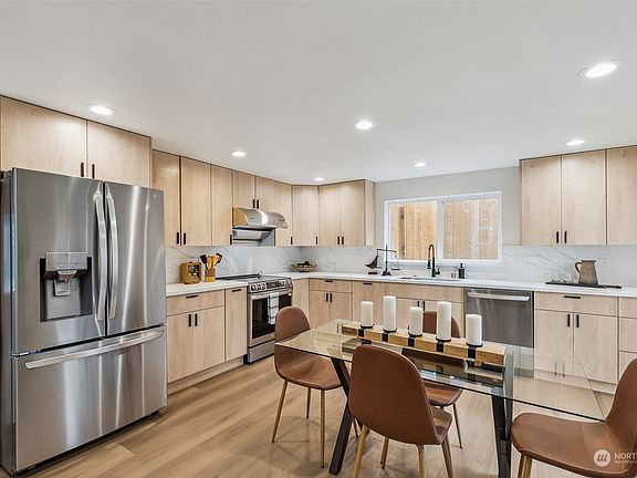 9047 9th Avenue SW, Seattle, WA 98106 | Zillow