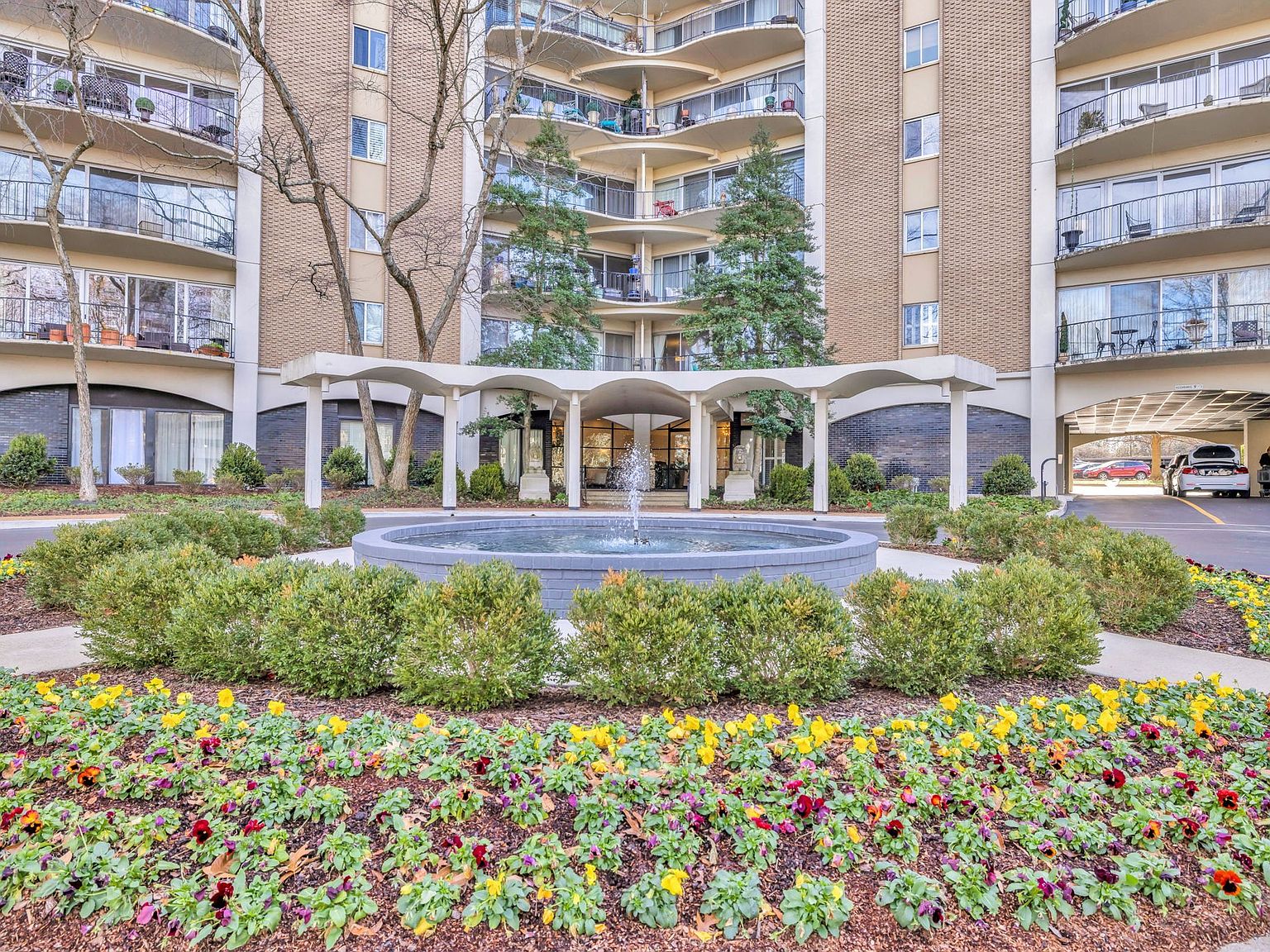 4215 Harding Pike APT 1105, Nashville, TN 37205 | Zillow