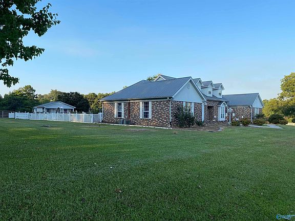 8348 Gallant Rd, Gallant, AL 35972 | MLS #1834250 | Zillow