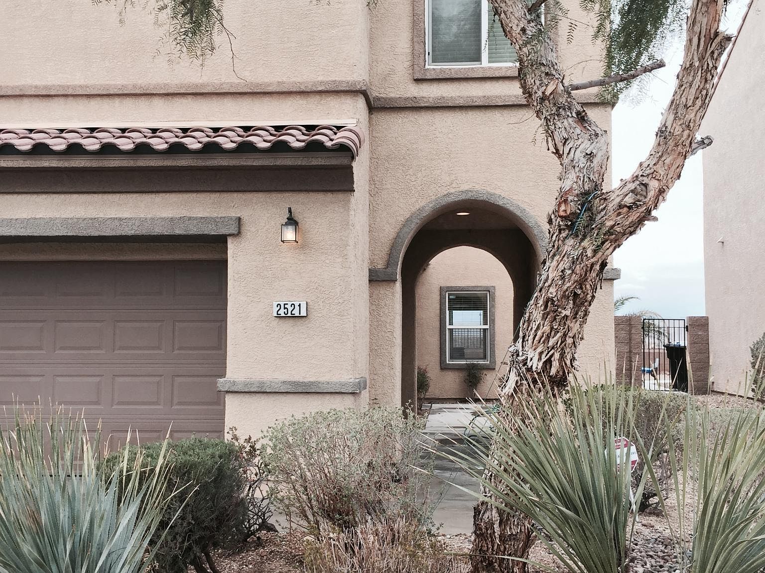 2521 Barclay St, Henderson, NV 89044 | Zillow