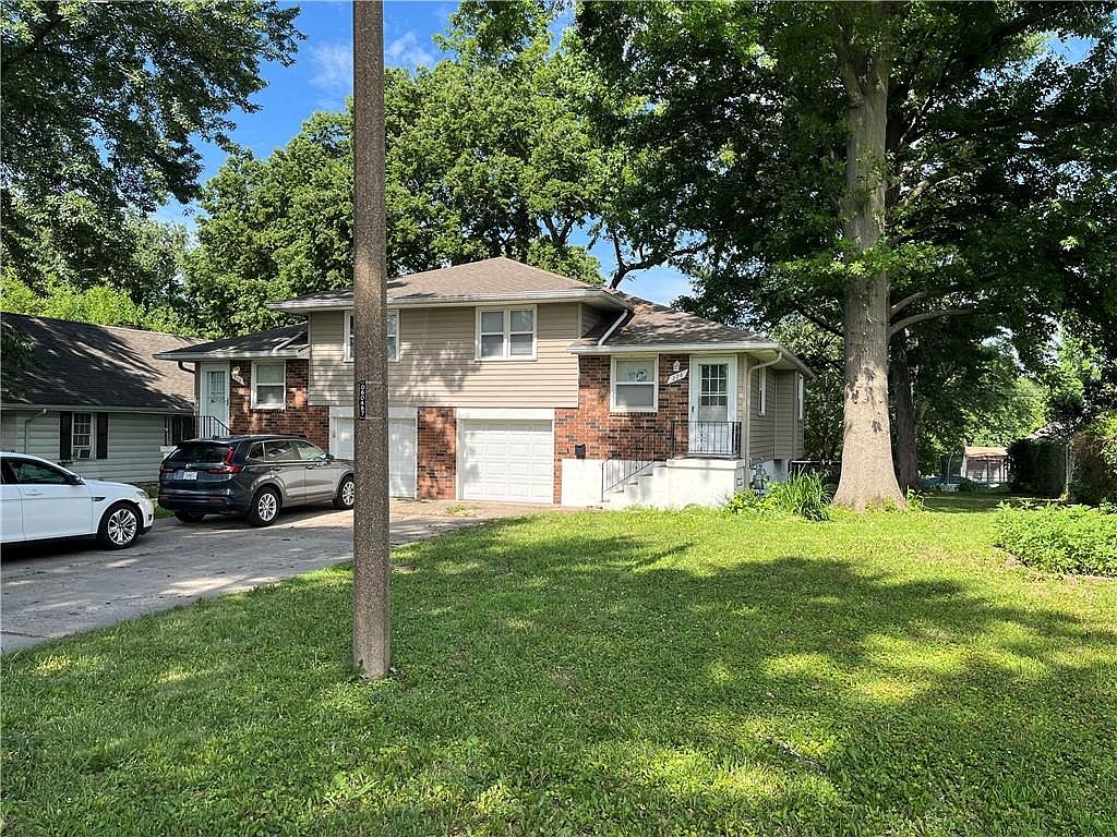 226 & 228 N Huttig Ave, Independence, MO 64053 | Zillow