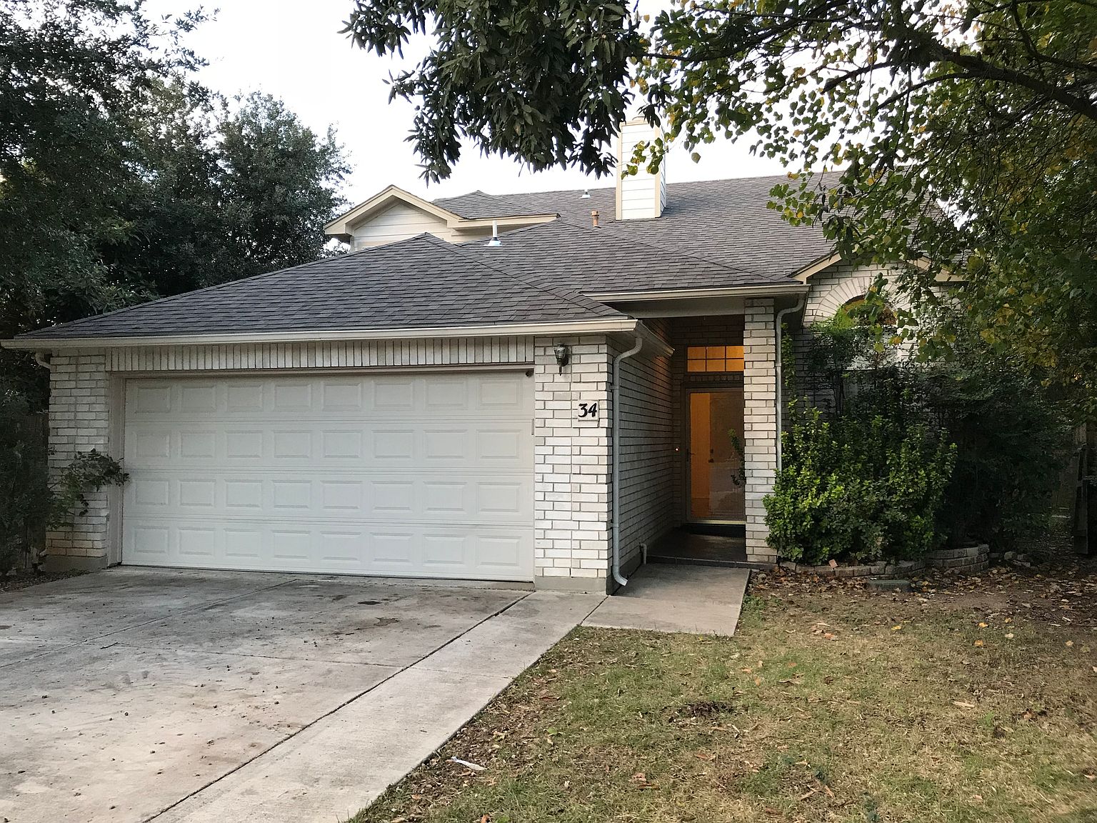 34 Pembroke Ln, San Antonio, TX 78240 | Zillow