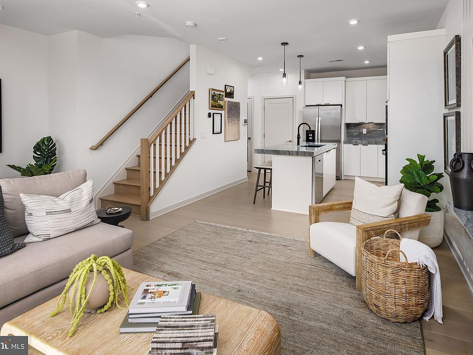 43495 Old Ryan Rd, Ashburn, VA 20148 | Zillow