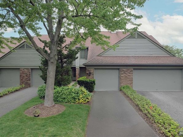 Leonia NJ Real Estate - Leonia NJ Homes For Sale | Zillow