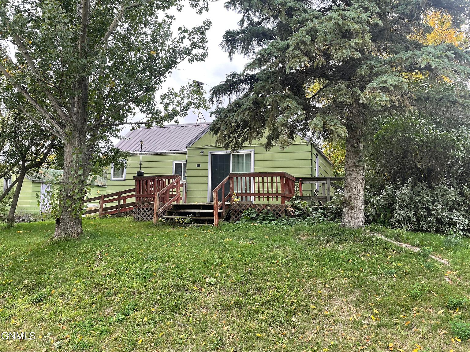 102 E Rowan Ave, Goodrich, ND 58444 | Zillow
