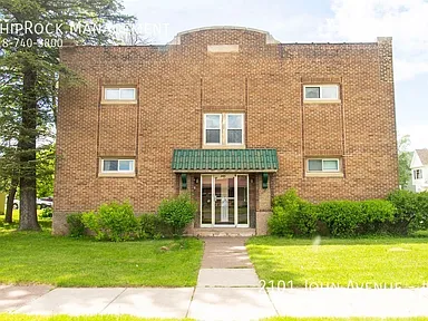 2101 John Ave Superior WI | Zillow