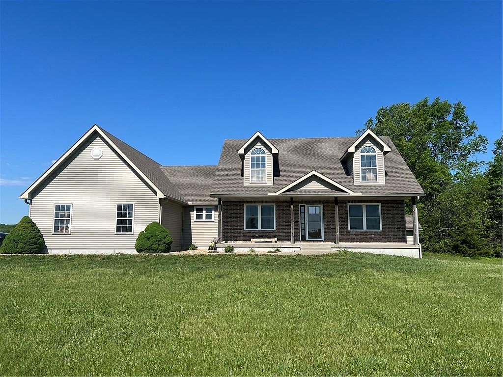 33720 S State Rural Rte W, Archie, MO 64725 | Zillow