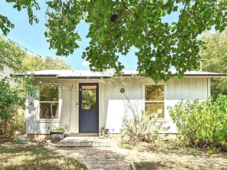 6118 Atwood St, Austin, TX 78741 | Zillow