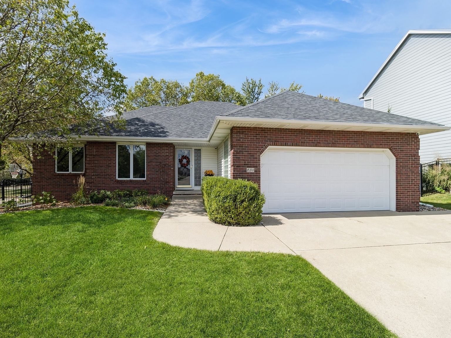 230 59th Ct, West Des Moines, IA 50266 | Zillow