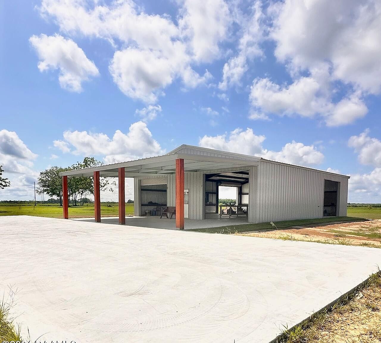 1410 Britany Hwy, Church Pt, LA 70525 | MLS #24009221 | Zillow