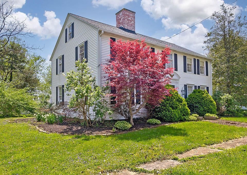 525 1st Ave, Gallipolis, OH 45631 | Zillow