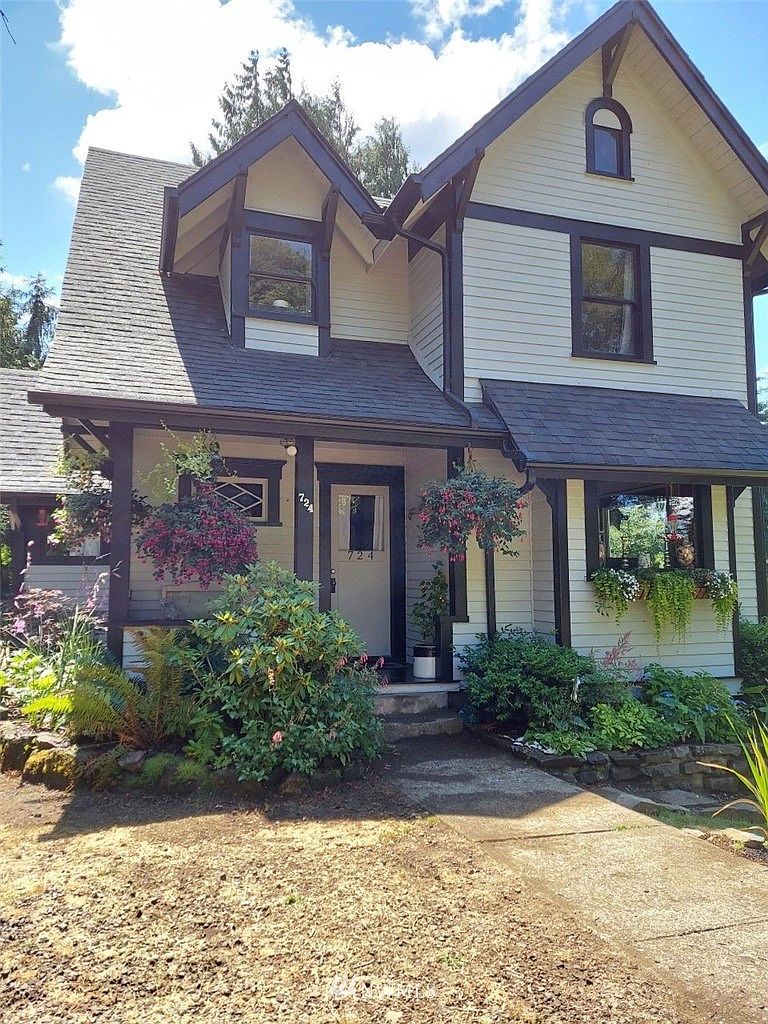 724 Oregon Street, South Bend, WA 98586 | Zillow