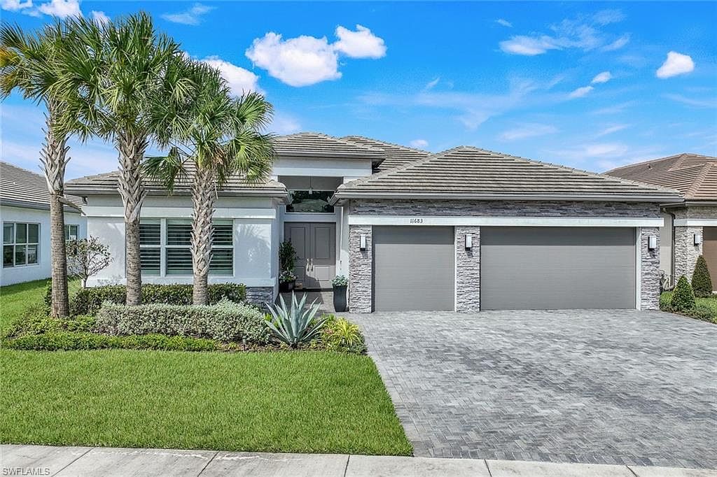 11683 Periwinkle DR, Naples, FL 34120 | Zillow