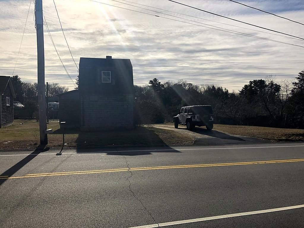 405 Reed Rd, Dartmouth, MA 02747 | Zillow