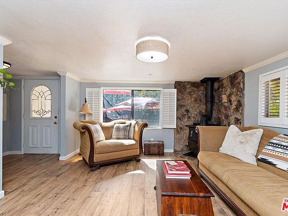 39226 N Shore Dr, Fawnskin, CA 92333 | MLS #24-404883 | Zillow