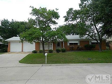 1220 Desiree Ln, Hurst, TX 76053 | Zillow