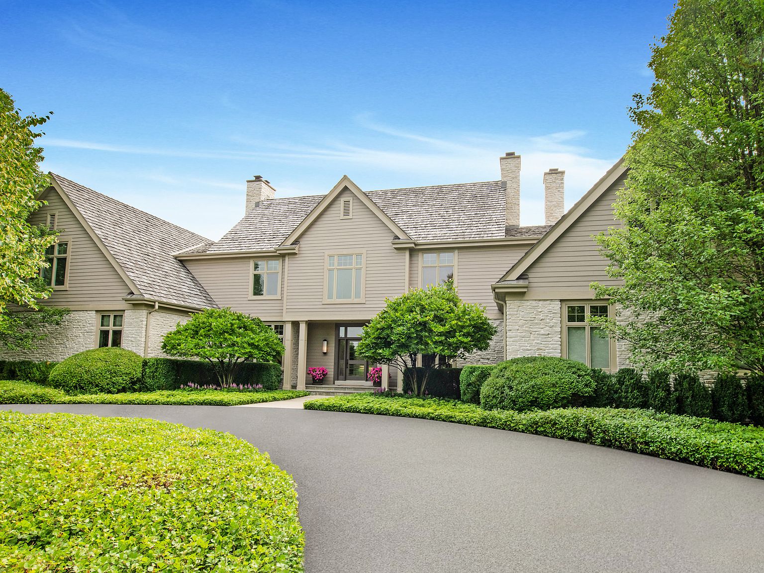 10114 N Range Line Rd, Mequon, WI 53092 | Zillow