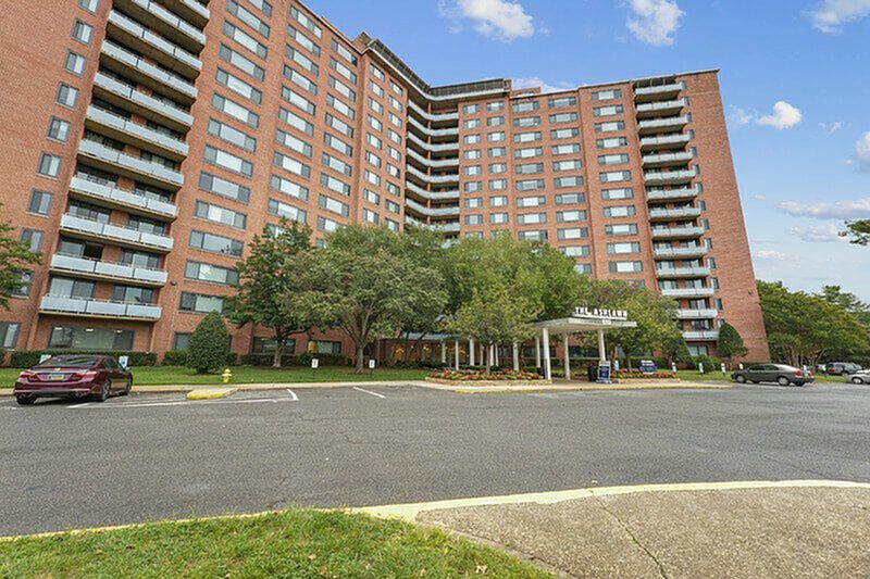 Ashlawn at Southern Towers - 4921 Seminary Rd Alexandria VA | Zillow