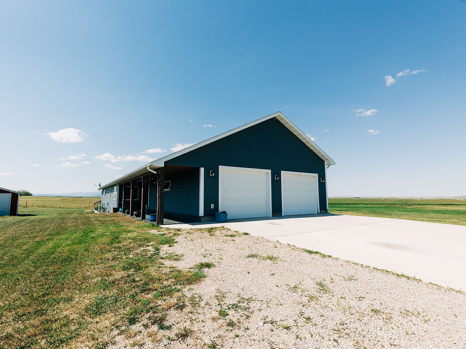 3816 Highway 400, Hobson, MT 59452 | Zillow
