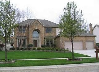 6051 Winnebago St, Grove City, OH 43123 | Zillow