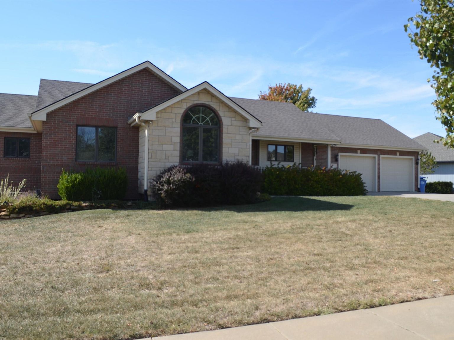 4727 NW Kendall Dr, Topeka, KS 66618 | Zillow