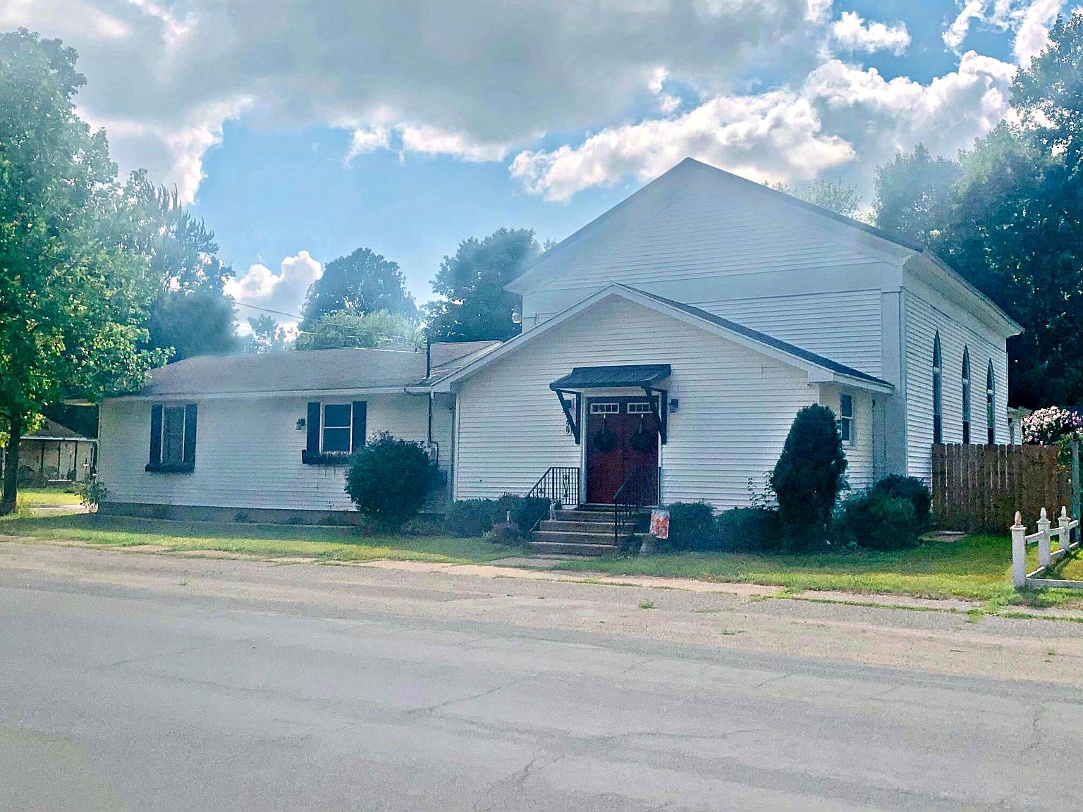 229 N Dean St, Centreville, MI 49032 | Zillow