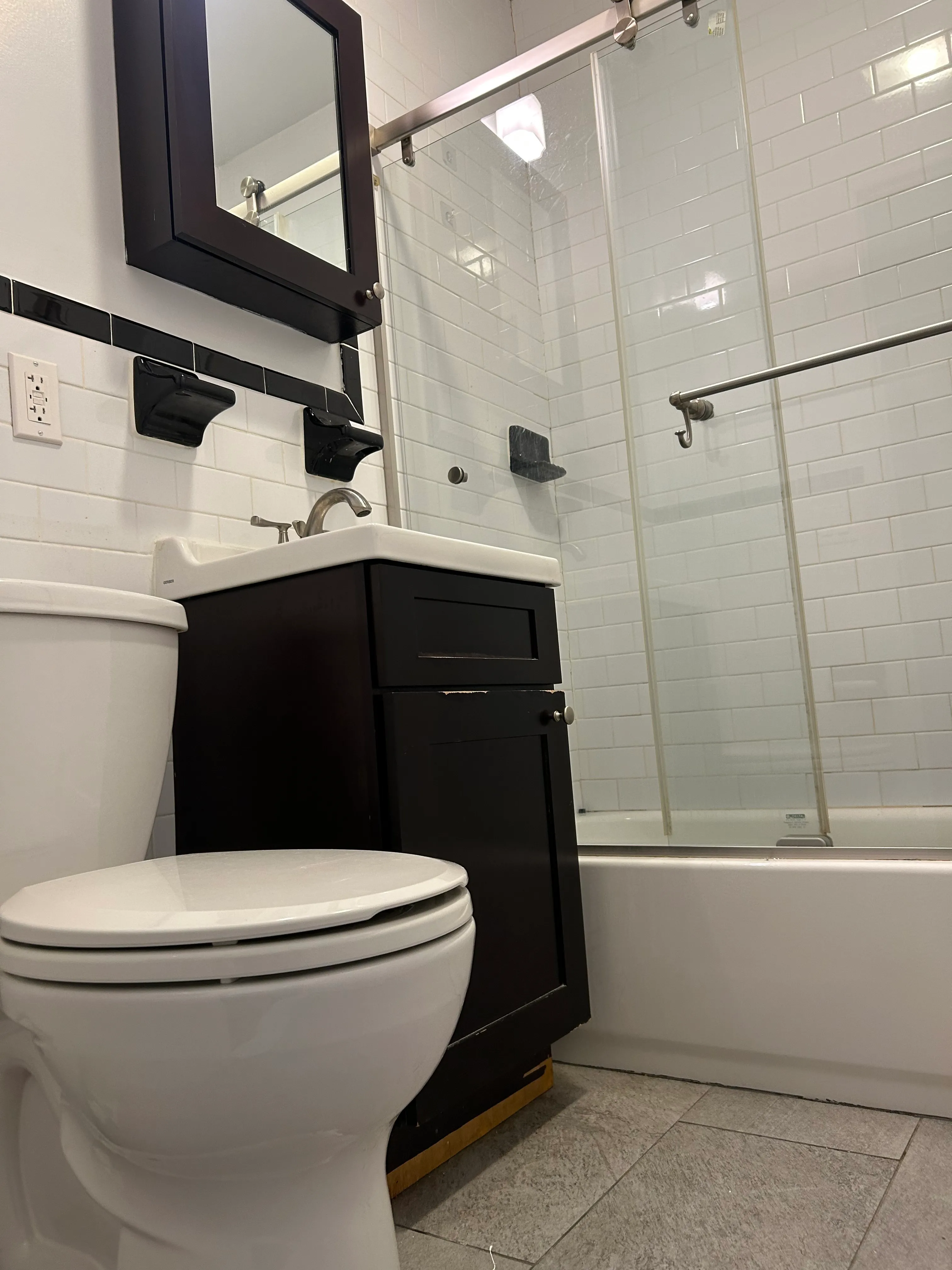 1391 2nd Avenue #3B in Lenox Hill, Manhattan | StreetEasy