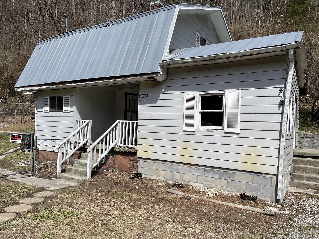 5349 Park Pl, Stonega, VA 24216 | Zillow