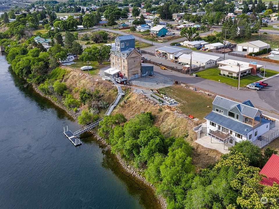 1313 Jefferson Avenue, Bridgeport, WA 98813 | Zillow