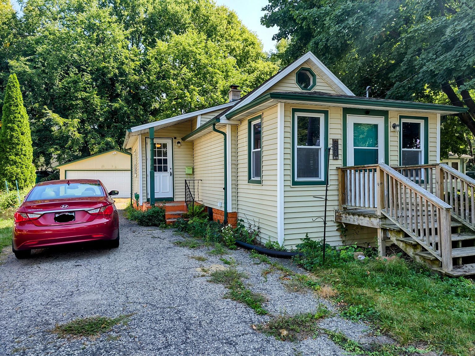 2629 Scofield St, Madison, WI 53704 | Zillow