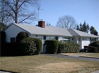 748 Fairview Ave, Westbury, NY 11590 | Zillow