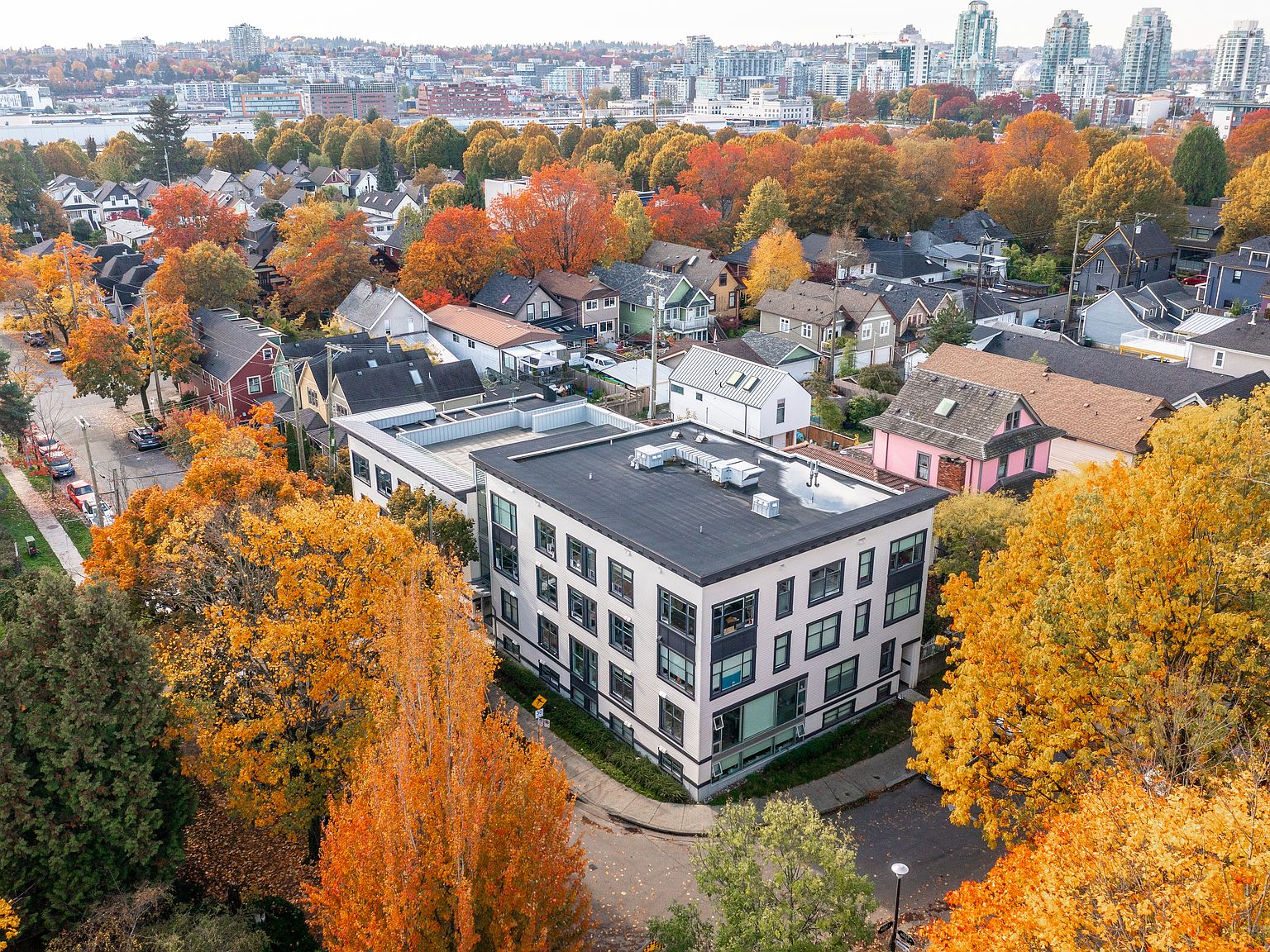 609 Heatley Ave #206, Vancouver, BC V6A 3G8 | Zillow