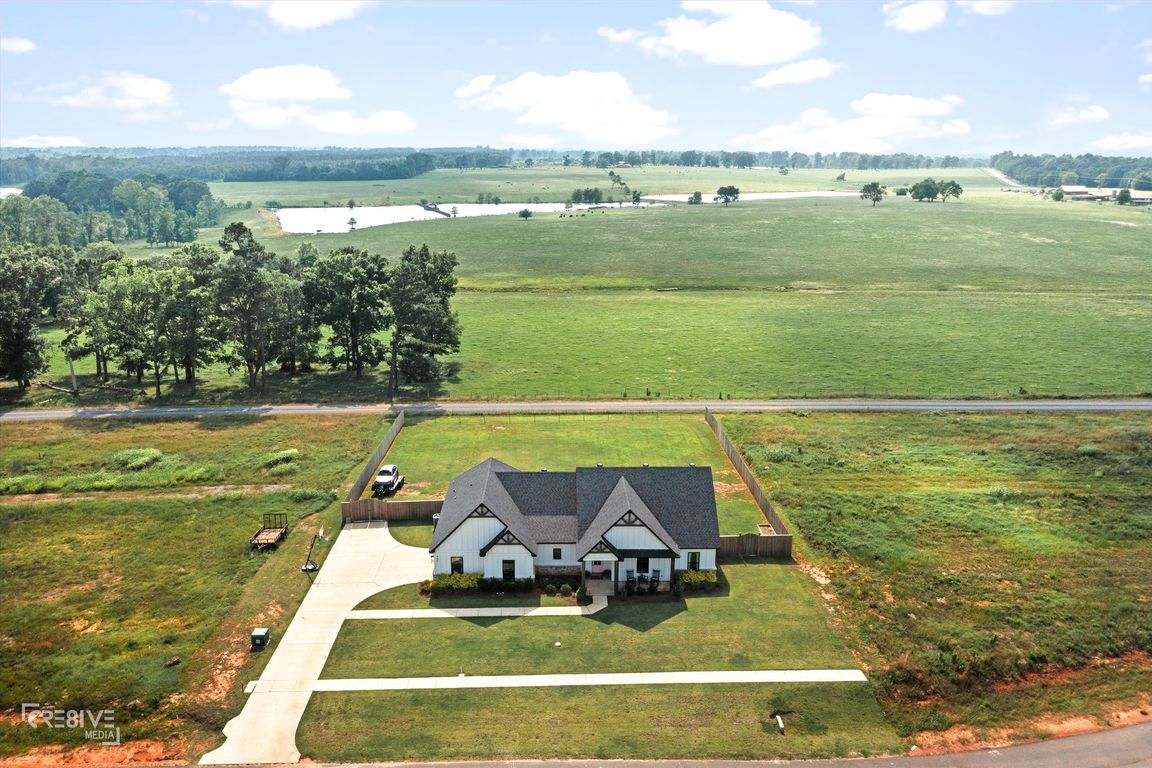 440 Legacy Pl, Gloster, LA 71030 | MLS #20943302 | Zillow