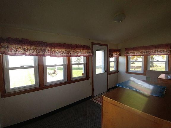 167 1000n Ave, Timewell, IL 62375 | Zillow