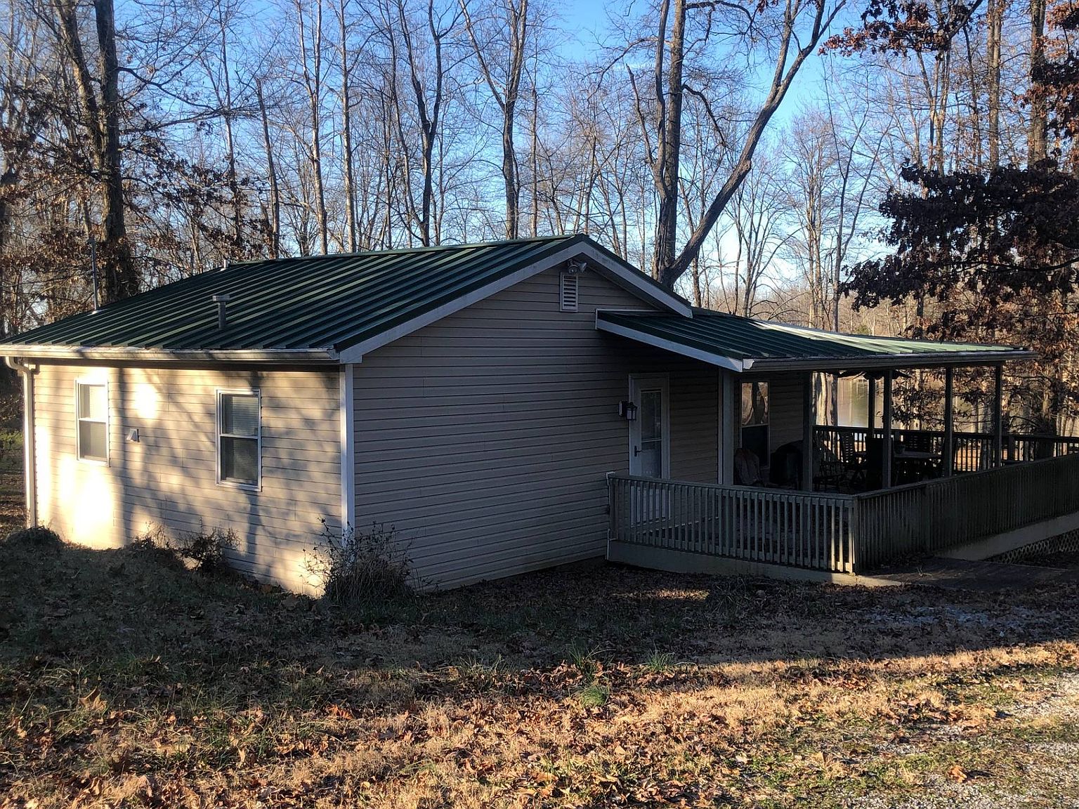 7290 Highland Ln, Mount Carmel, IL 62863 | Zillow