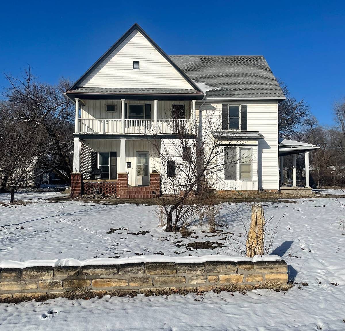 303 N Spear St, Glasco, KS 67445 | MLS #11235226 | Zillow