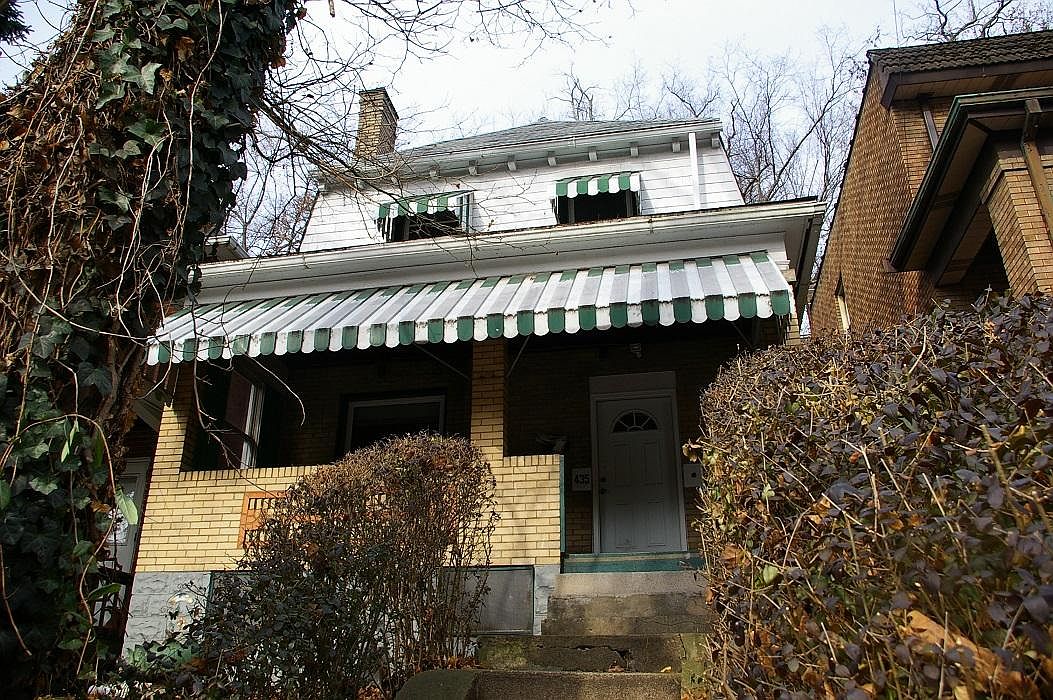 435 Bausman St, Pittsburgh, PA 15210 | Zillow